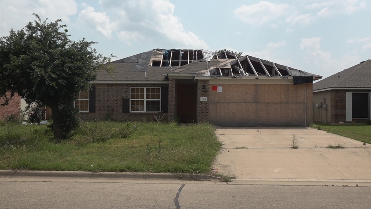 Tornado brings Temple community closer amid recovery efforts