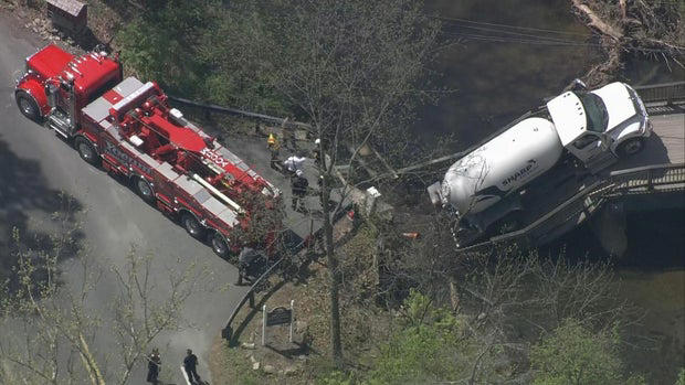Bridge in Emmaus, Pennsylvania, collapses as propane truck drives over