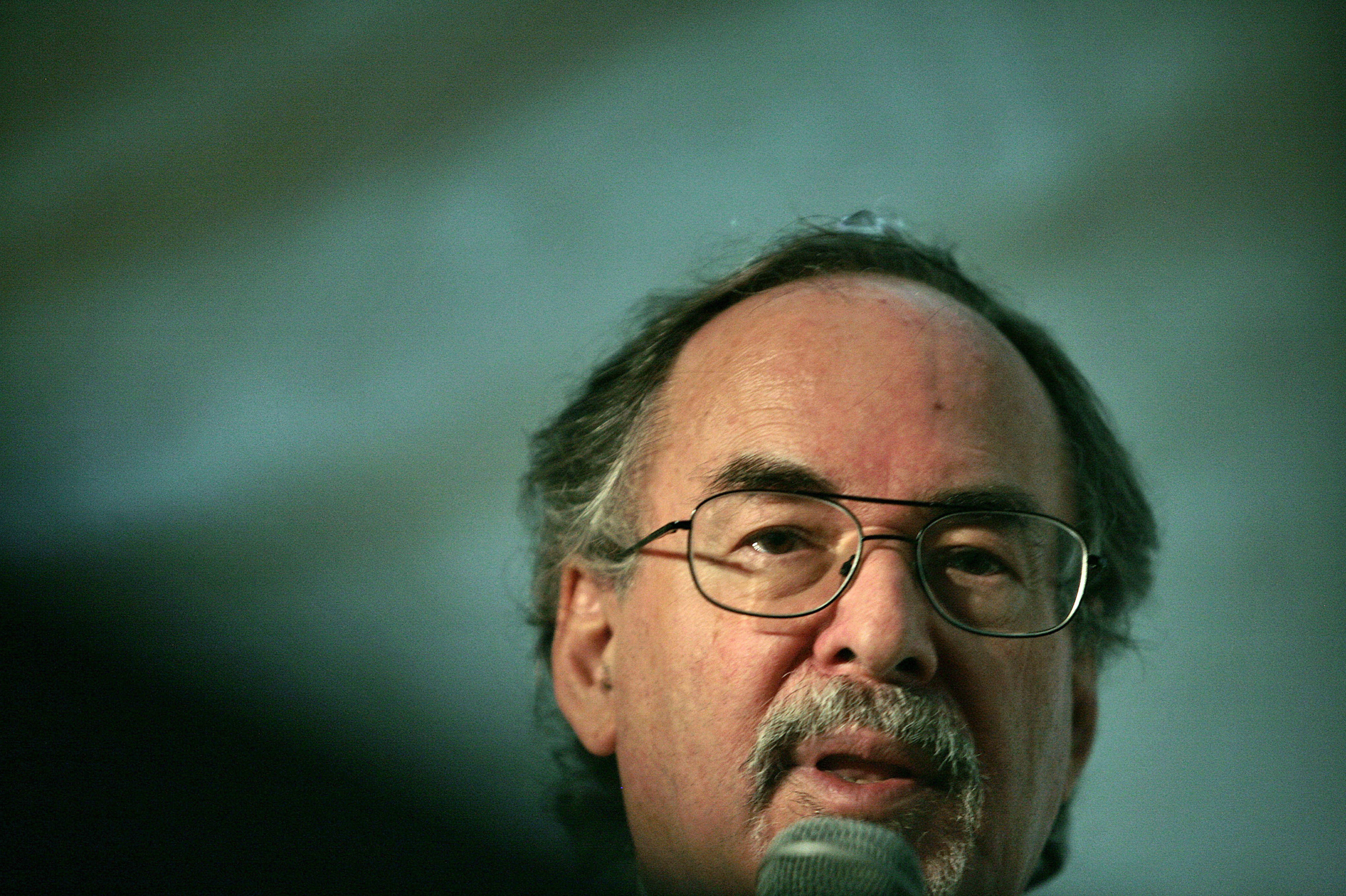David Horowitz, combative right-wing activist and author, dies at 86