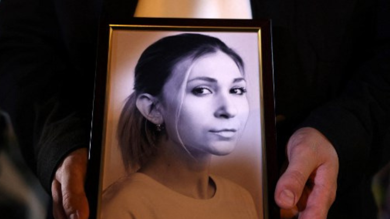 Russia returns Ukrainian journalist Victoria Roshchyna's body with ...