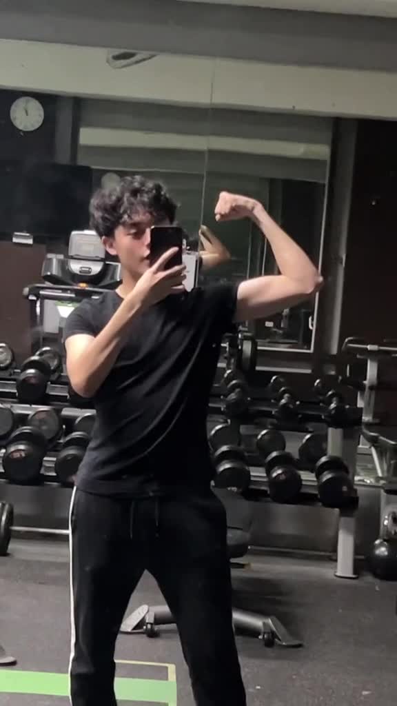 Gym Workout Voiceover – Power Up Your Routine with Kol Te Dong Dais