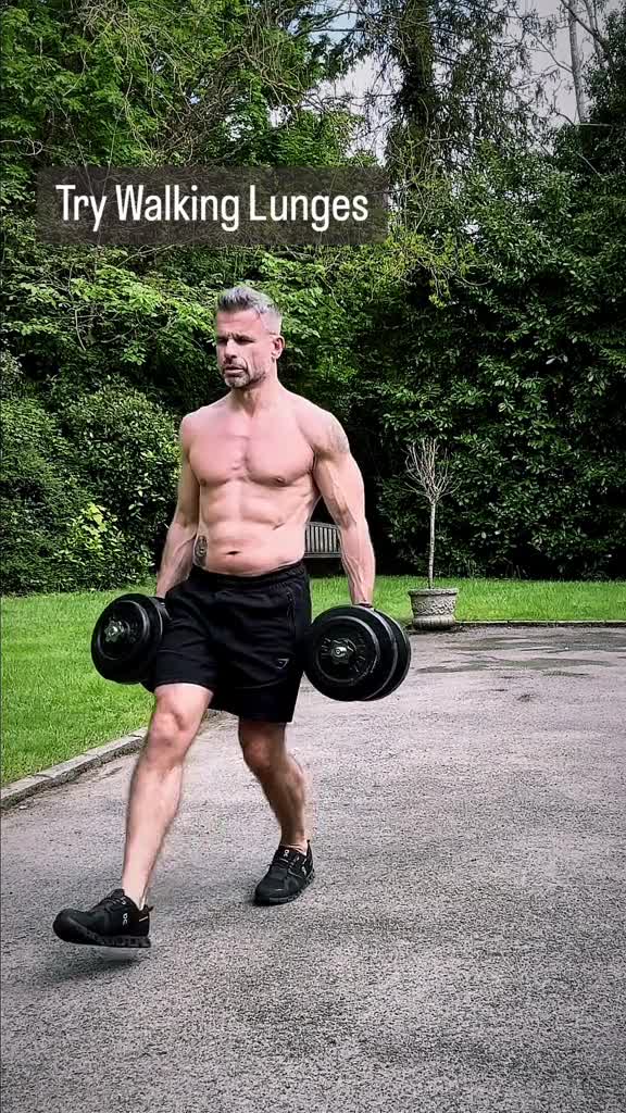 Walking Lunges – Strengthen Your Legs & Burn Calories