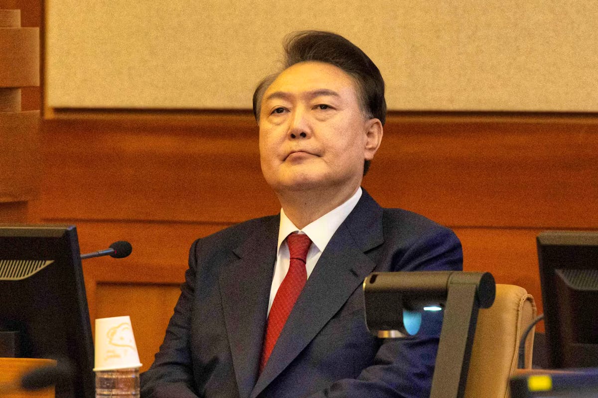 L’ex-président Yoon inculpé pour «abus de pouvoir»