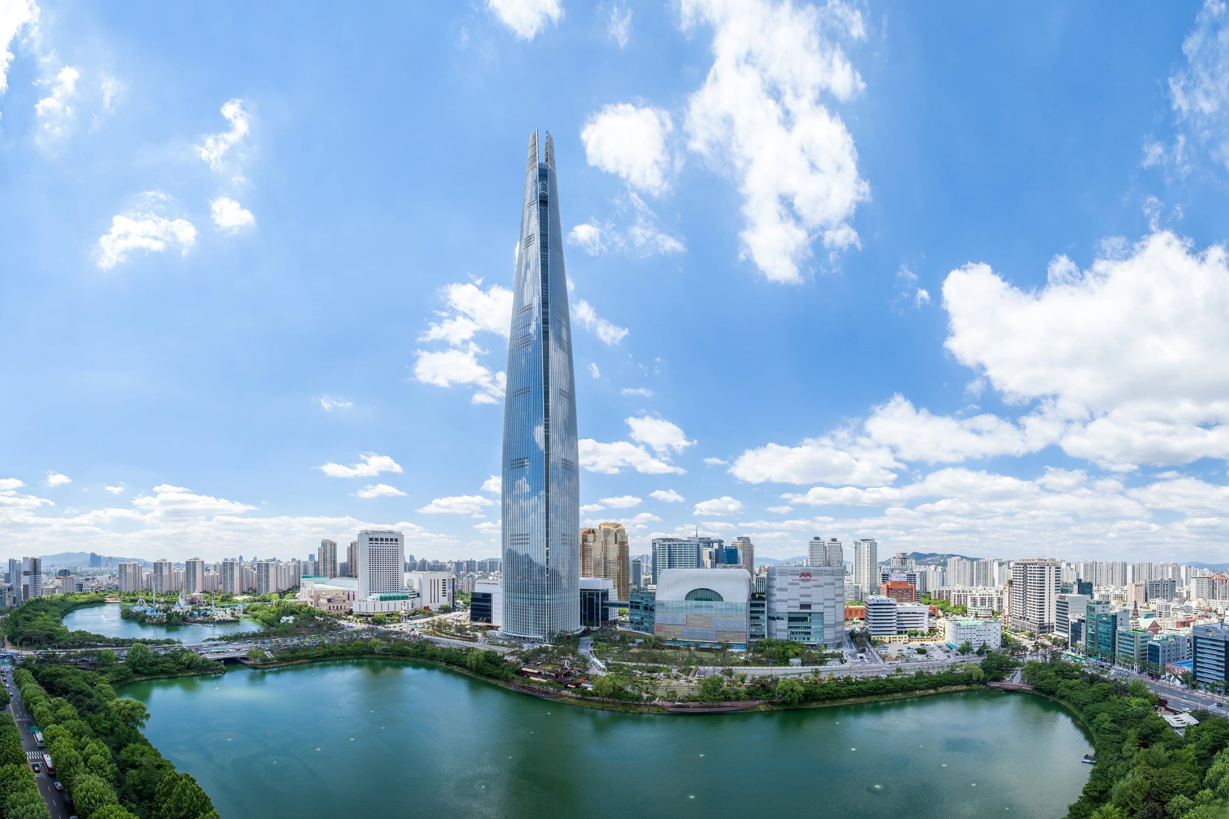 Lotte reclaims No. 5 in S. Korean asset rankings as SK leads in ...