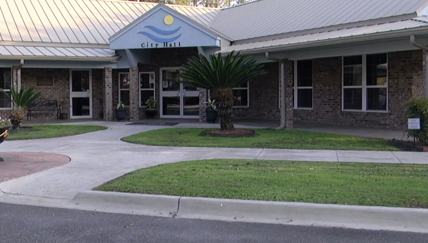 Ethics Commission release findings on complaints against a Lake Butler ...