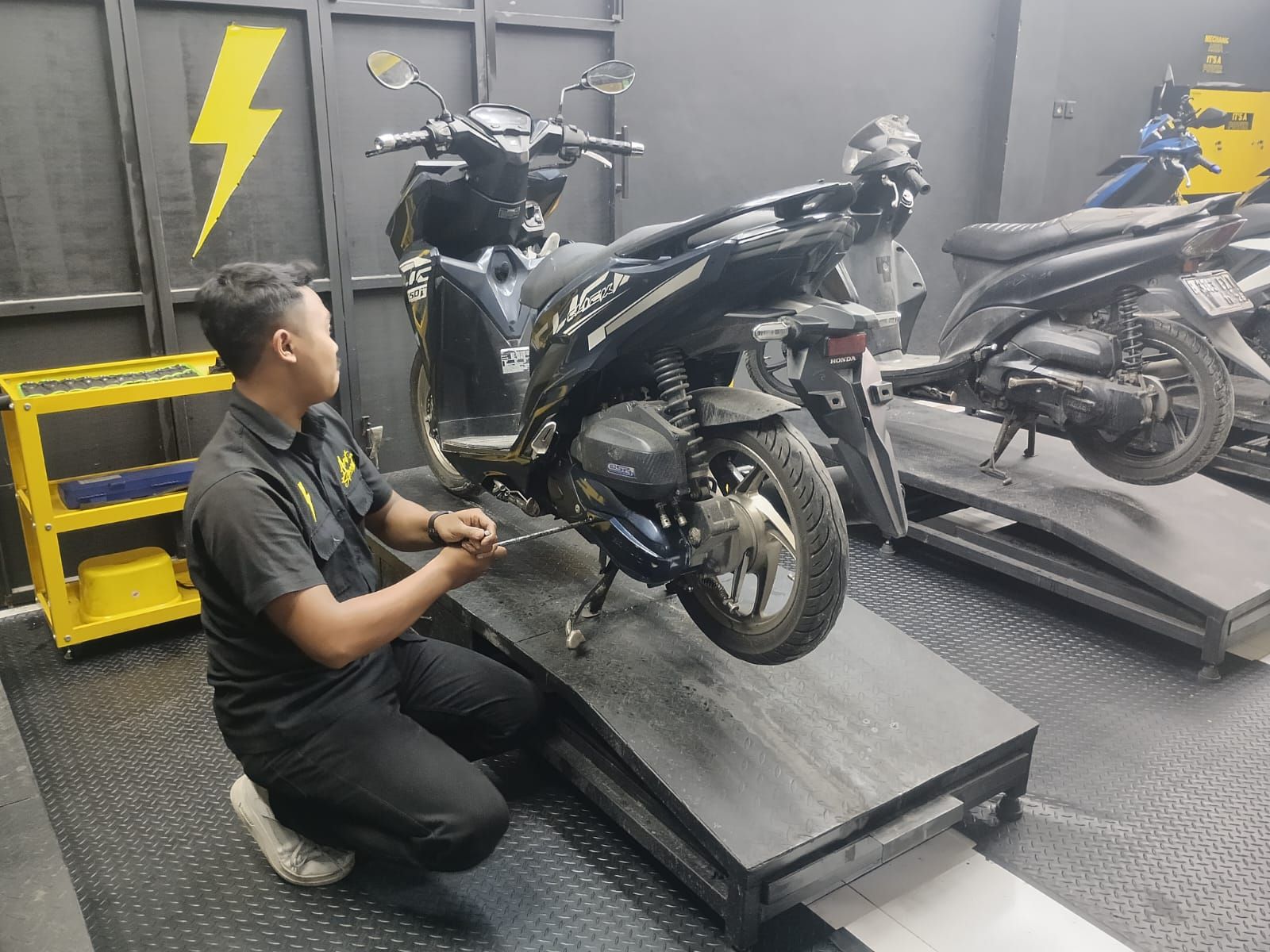 Bengkel Motor Baru di Pamulang Ini Bisa Dyno dan Remap ECU