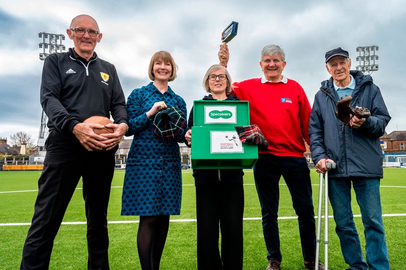 Dumfries Football Memories group's visit from referee helps spark ...
