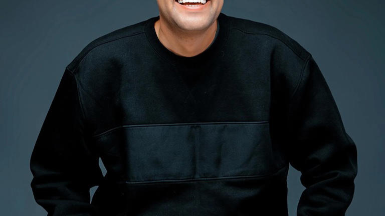 Robby Collins to headline the JiVE Cape Town Funny Festival