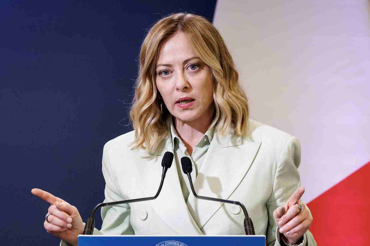 Il lavoro in Italia è uno scandalo: i 364 giorni all’anno di sfruttamento e schiavitù e la ...