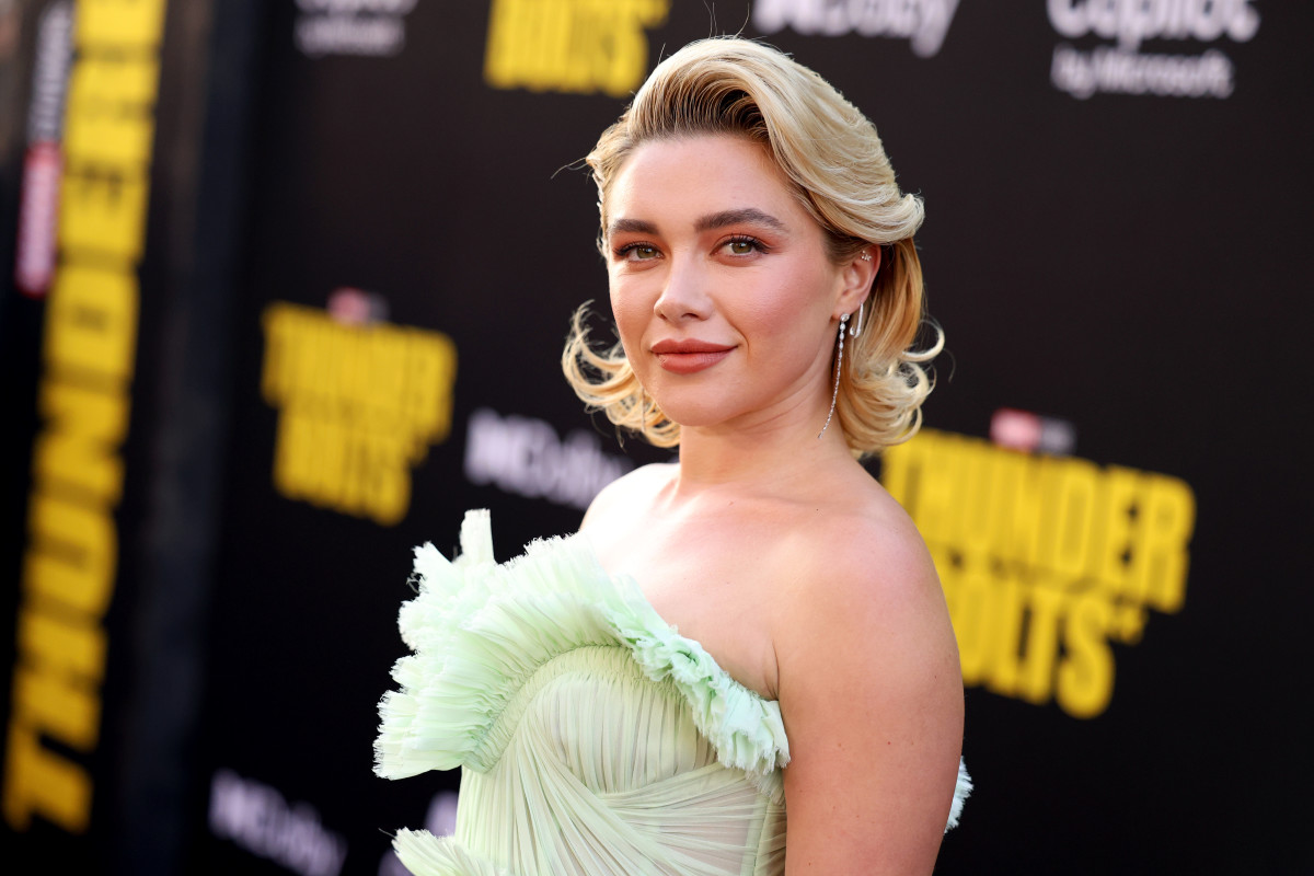 Florence Pugh Blasts 'Mental' Beauty Expectations for Female Actors