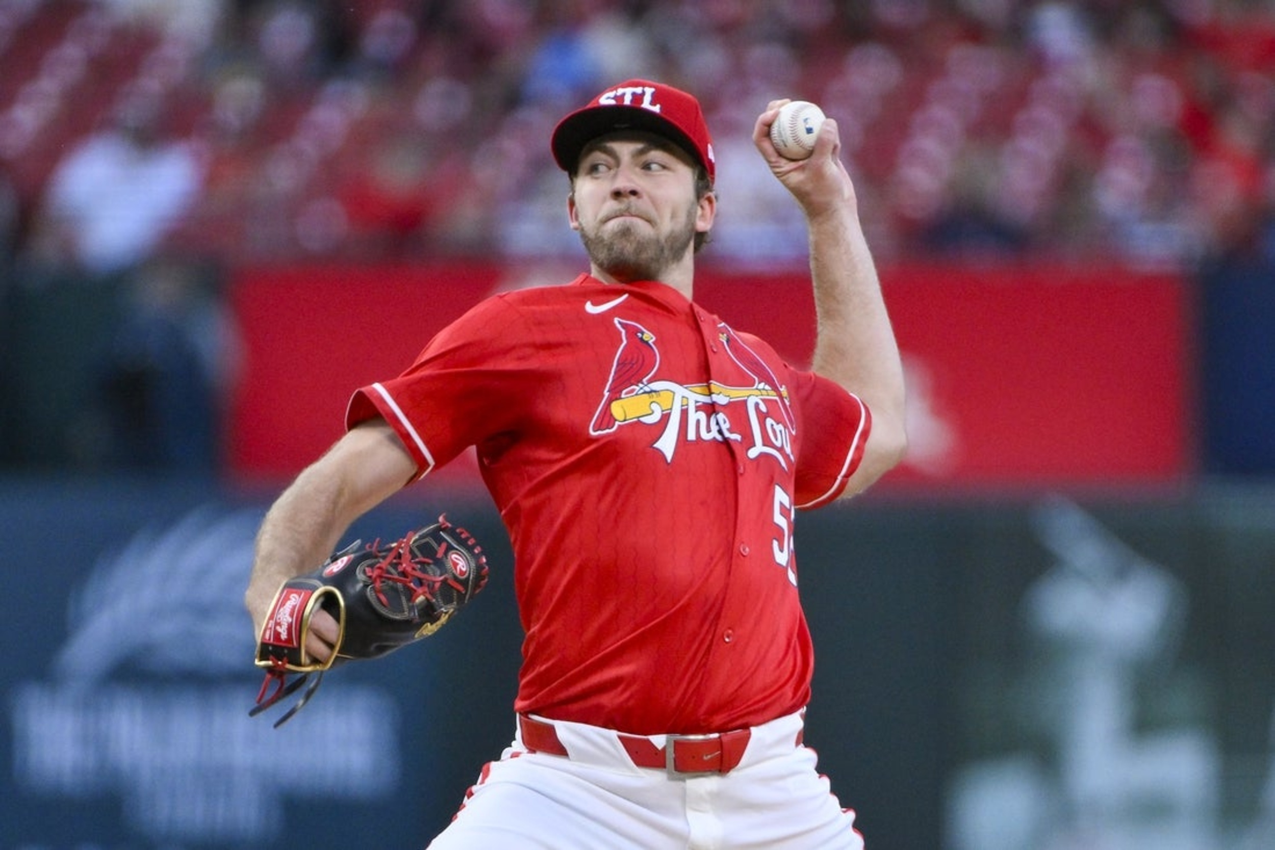 Cardinals look to continue newfound road success vs. Reds