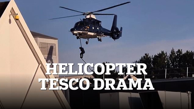 Moment 'SAS' troops spotted abseiling from mysterious helicopters