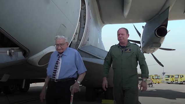 RAF veteran, 99, will remember friends 'who didn't make it' on VE Day