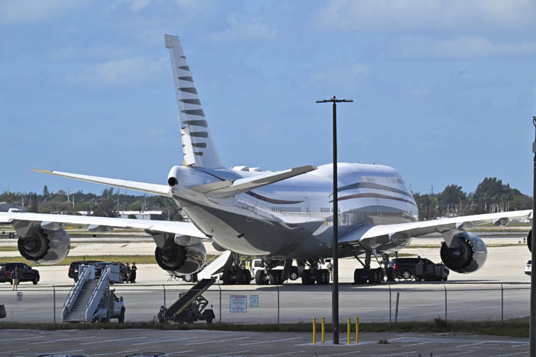 Trump Wants a New Air Force One So Badly He’s Refurbishing a Qatari Plane