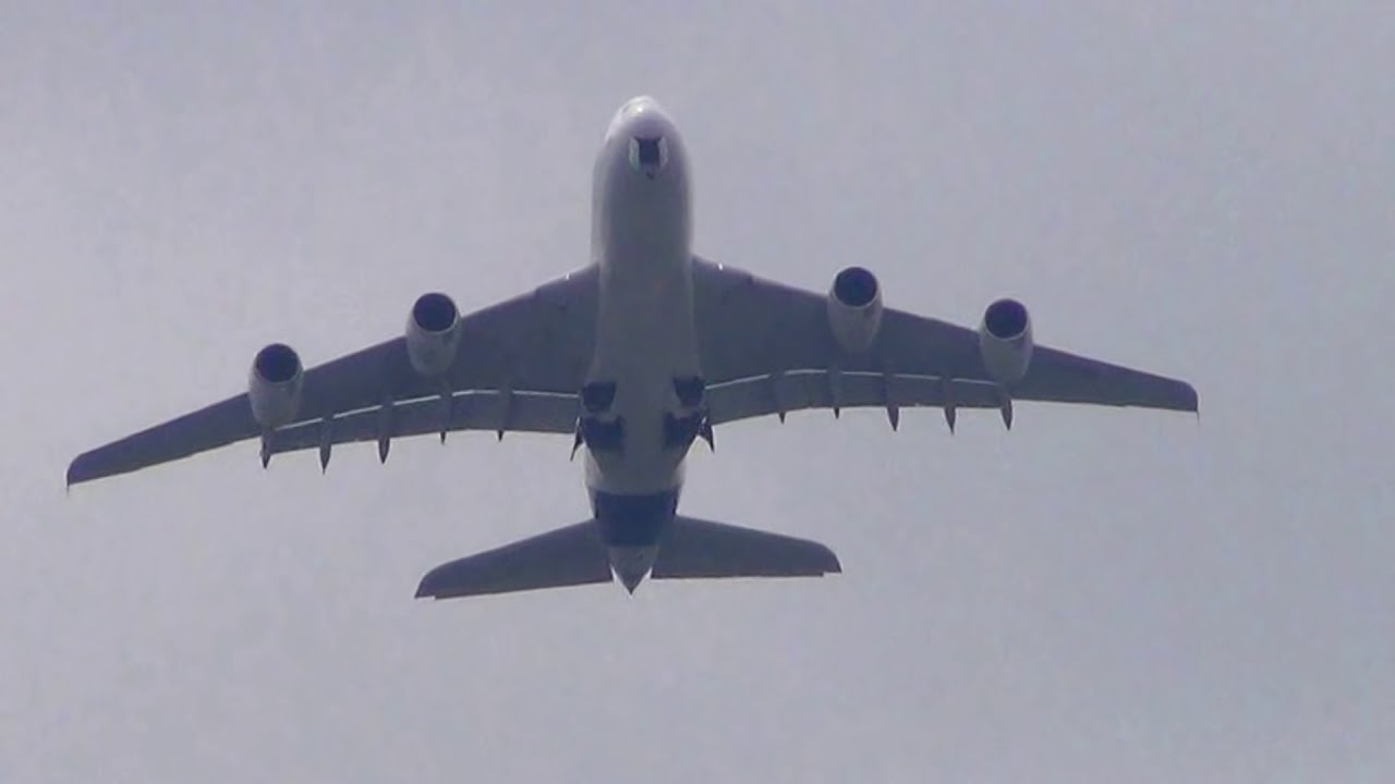 A380 Spectacular Nose Dive Drop