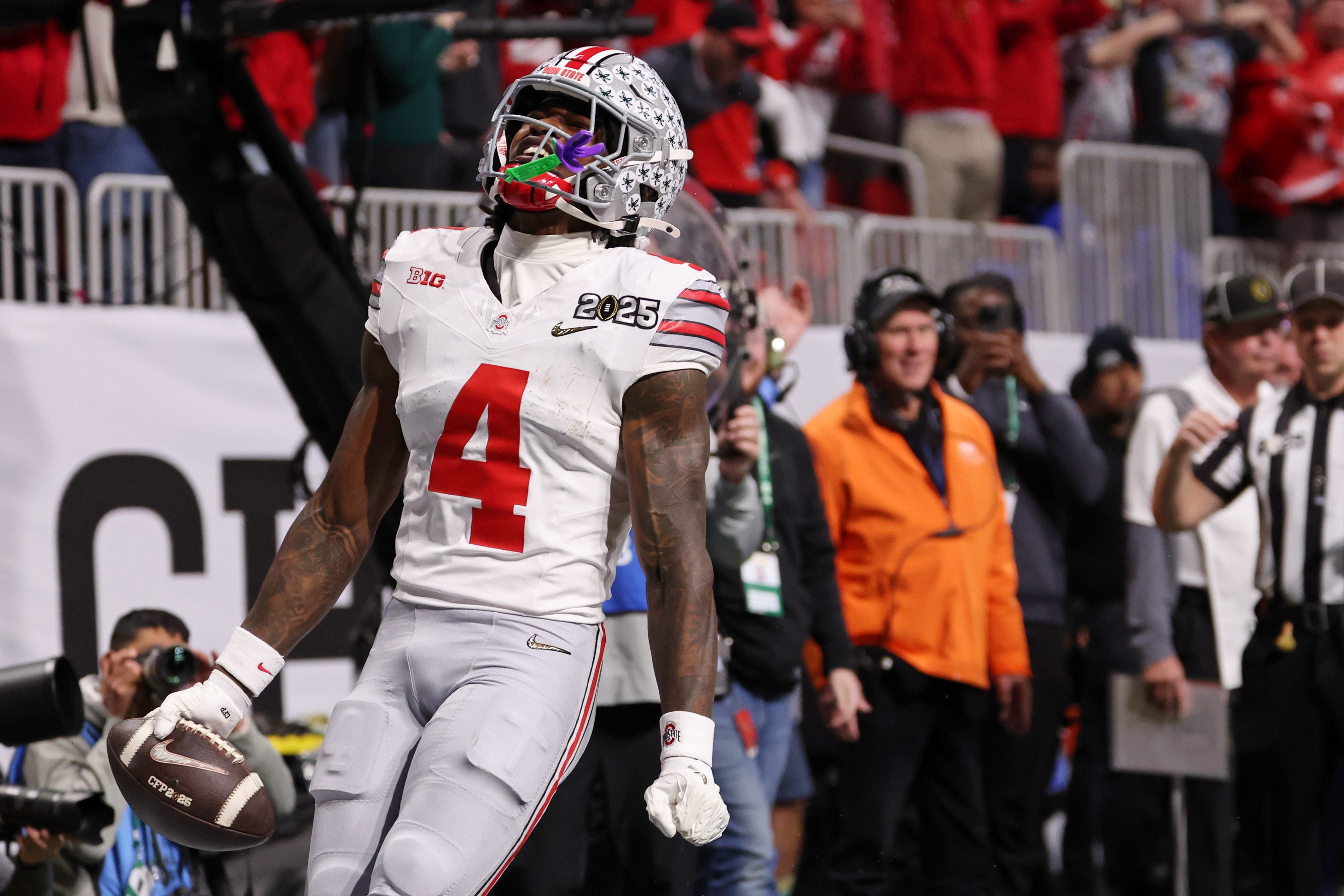 When does 'College Football 26' come out? Release date, cover athletes ...