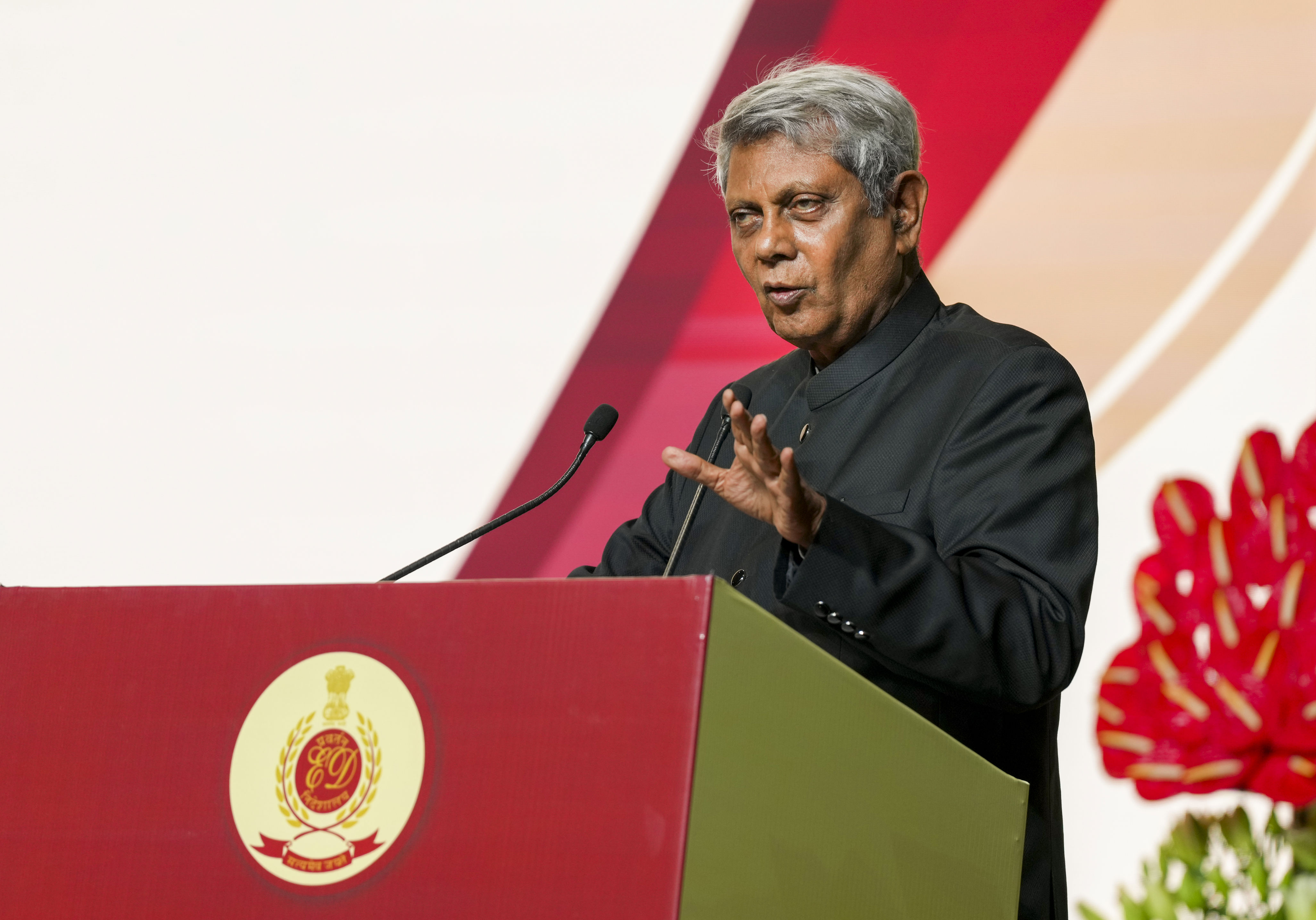 Do not make hasty arrests; make hawala operators reporting entity under ...