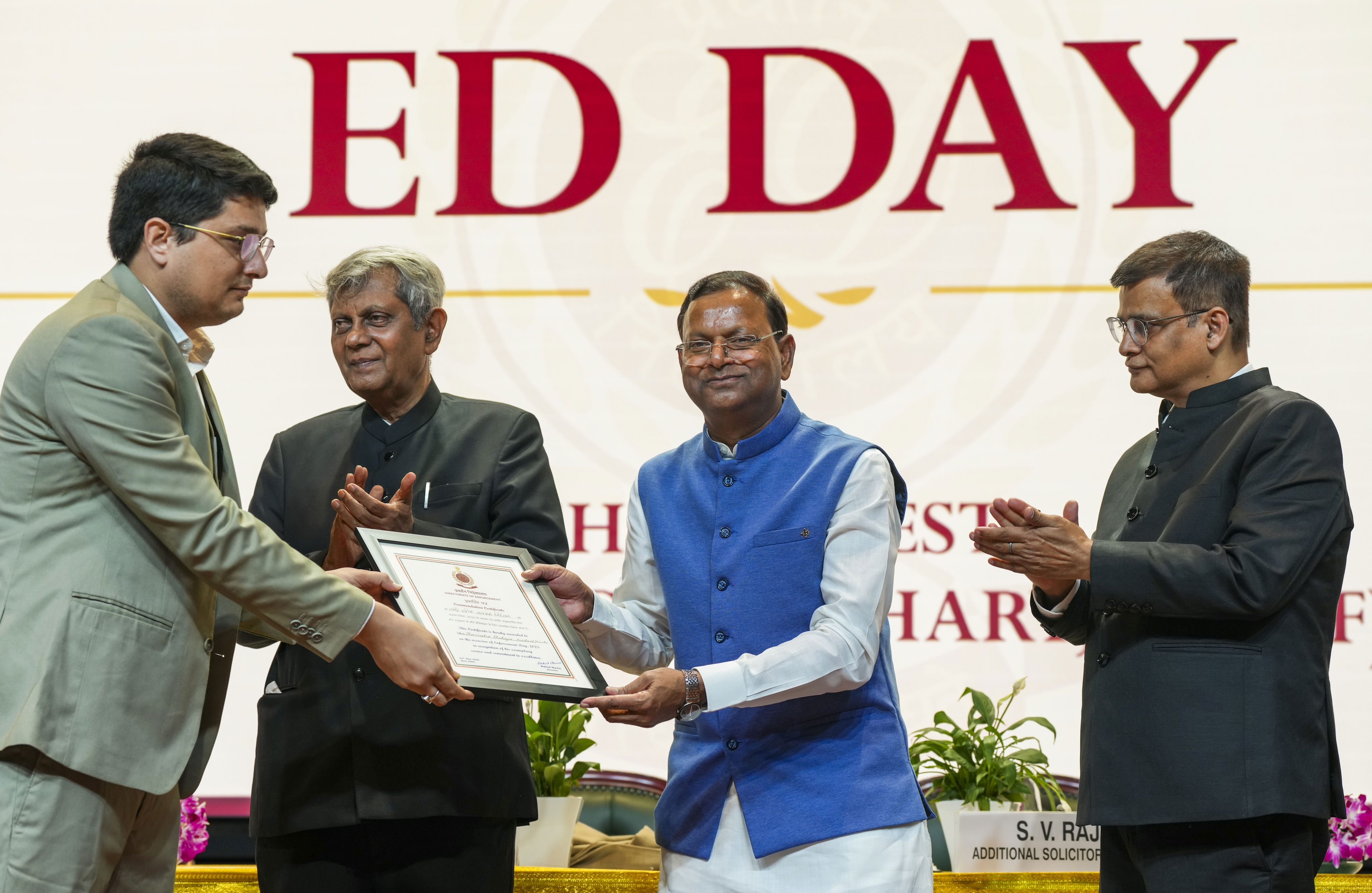 Do not make hasty arrests; make hawala operators reporting entity under ...