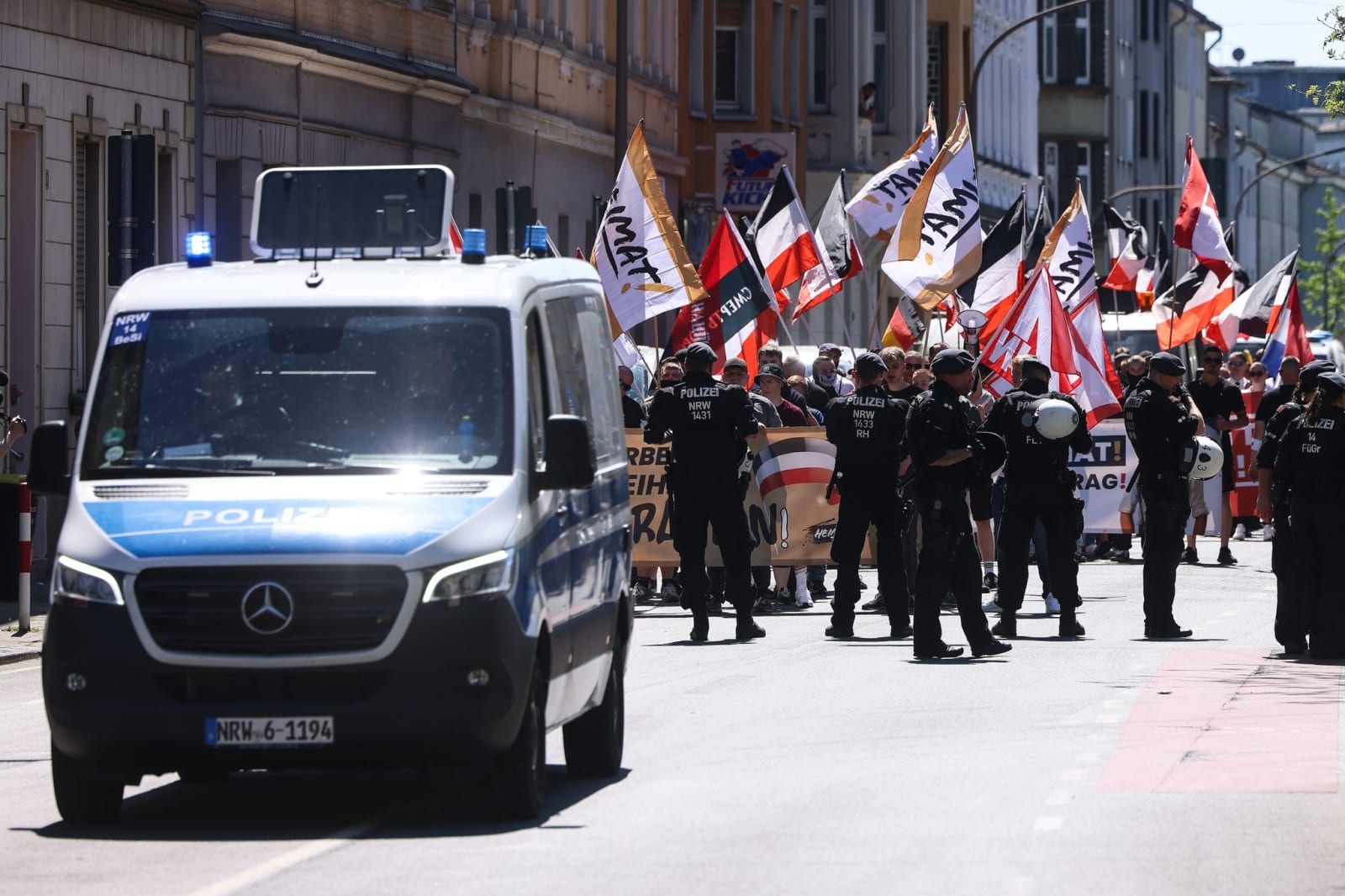 Far-right and left-wing groups clash in Germany on Workers' Day
