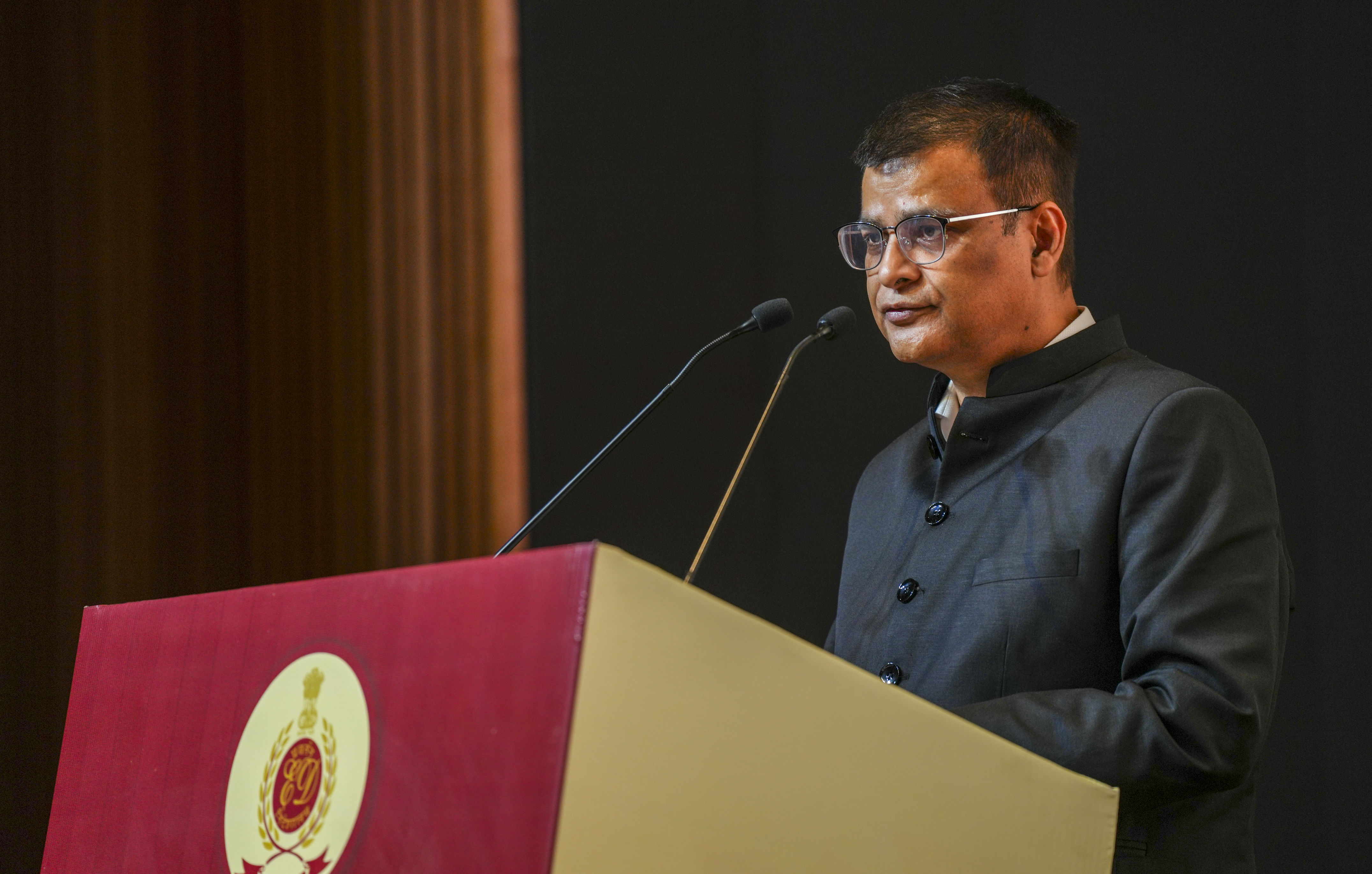 Do not make hasty arrests; make hawala operators reporting entity under ...