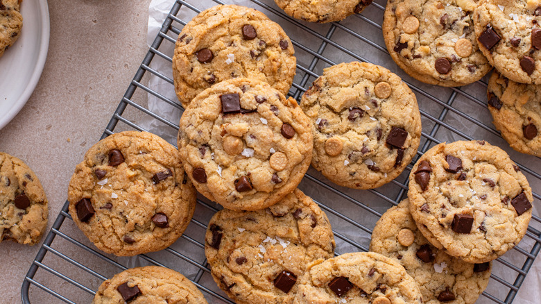 The Boxed Mix You Can Substitute For Flour And Still Get Seriously ...