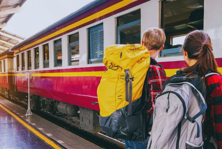 15 Rookie Moves That Turn Your First Train Ride Into A Test Of Patience