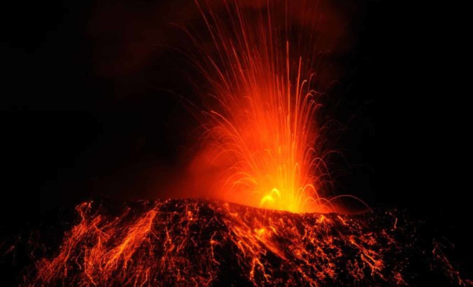 Scientists Uncover Hidden Source of Earth’s Largest Volcanic Eruption ...