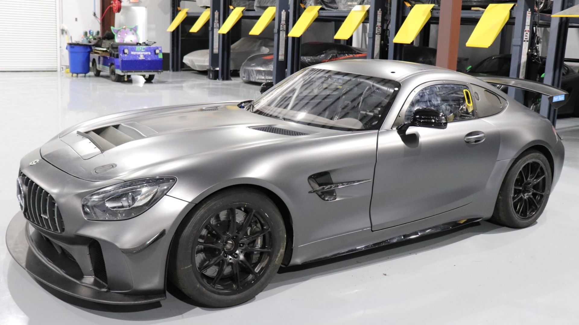 Track-Ready Mercedes-AMG GT4 Duo to Star at Henderson Collector Motor ...
