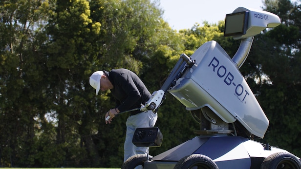 How we use a robot golfer to better understand the human golfer