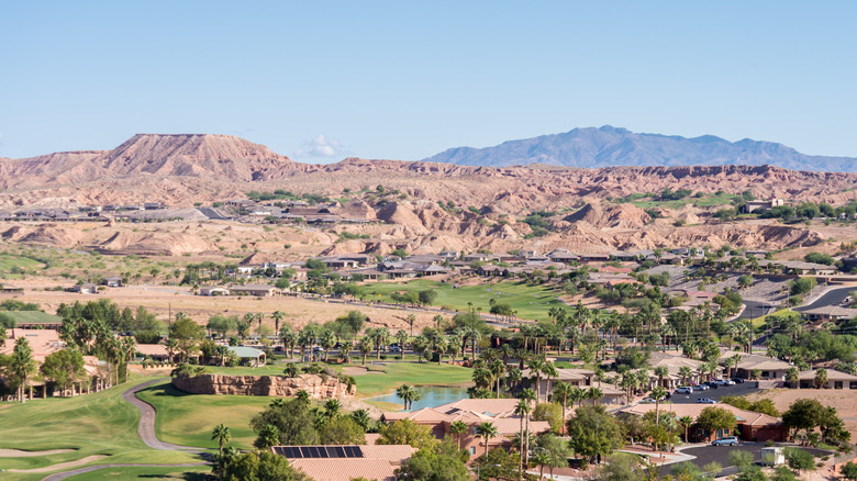 Nestled In Nevada's Virgin River Valley Is A Quaint Town With World ...