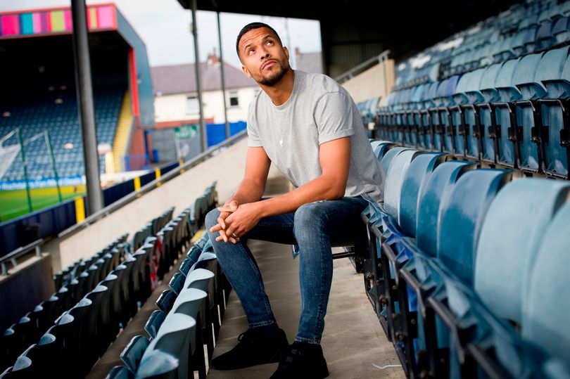 Joe Thompson's wife's tribute to 'incredible and courageous' husband ...