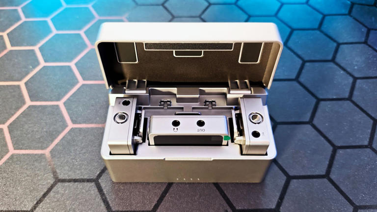 NEEWER CM31 Wireless Microphone System Review