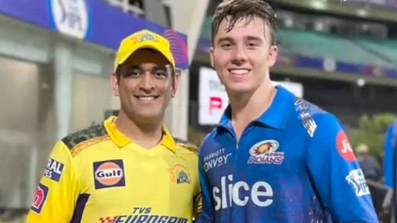 Who Is Dewald Brevis - CSK's New Signing, Why Is He Called 'Baby AB ...