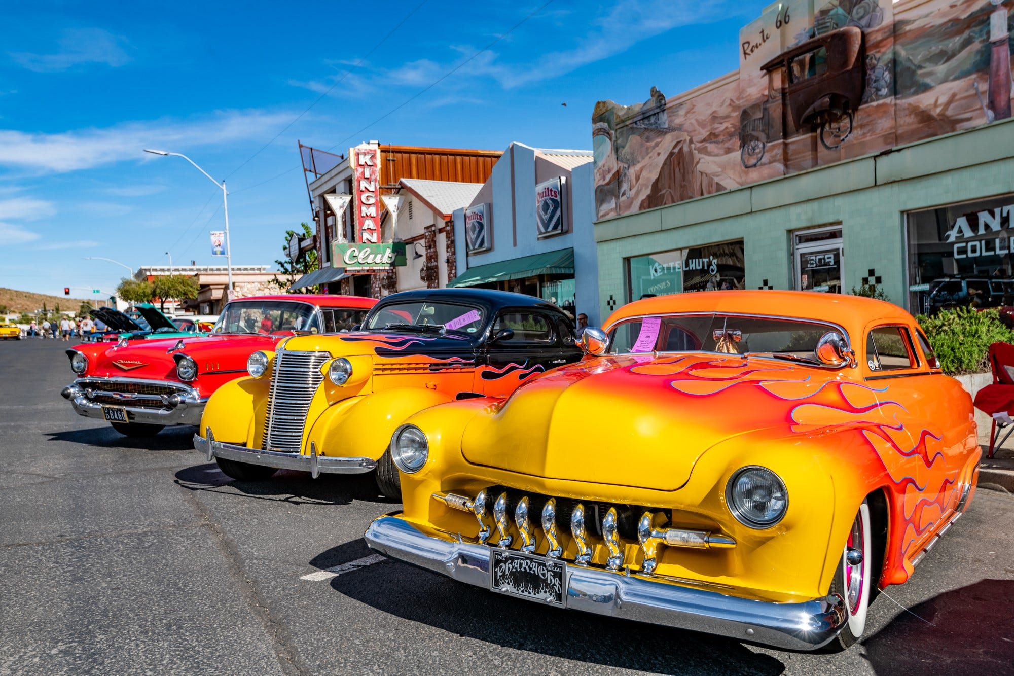 Party like it's 1959 with classic cars, tunes and the neon glow of ...