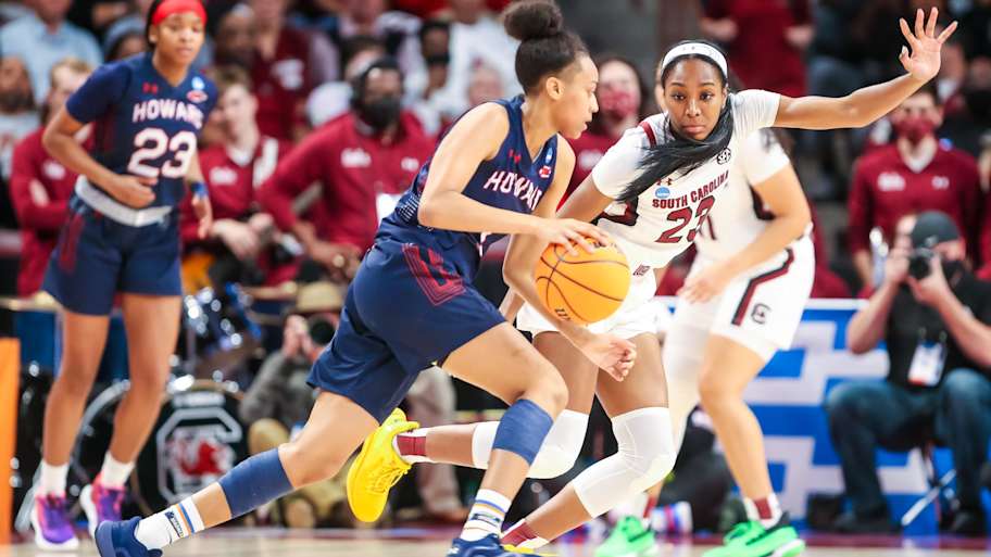 Former conference player of the year, Destiny Howell, commits to Wisconsin
