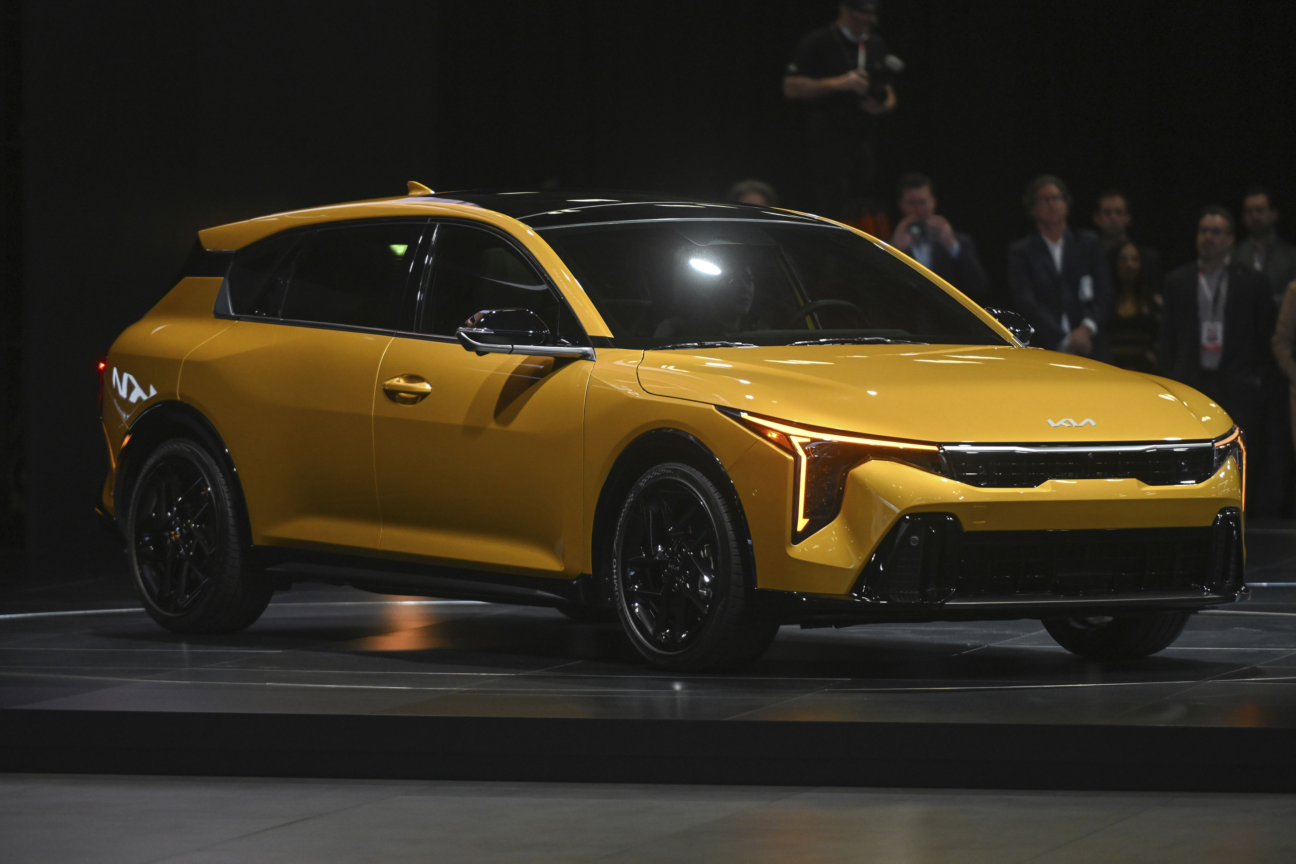 Kia won't raise prices yet due to Trump tariffs, but auto parts levies ...