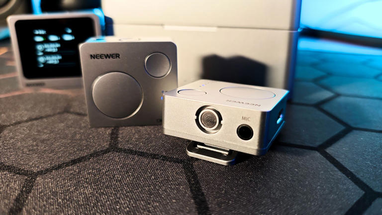 NEEWER CM31 Wireless Microphone System Review
