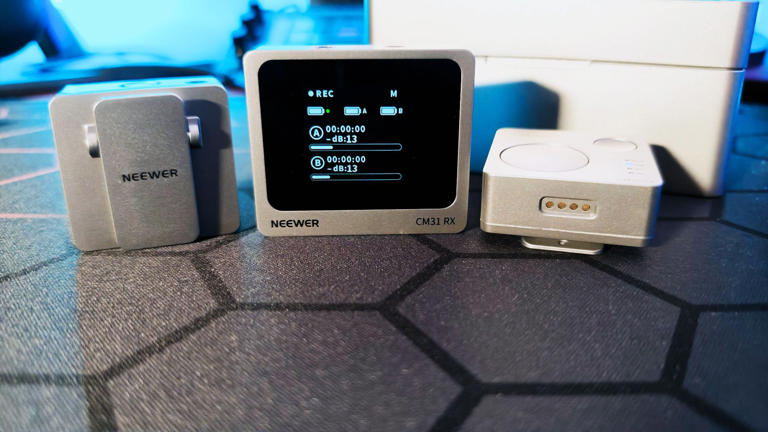 NEEWER CM31 Wireless Microphone System Review
