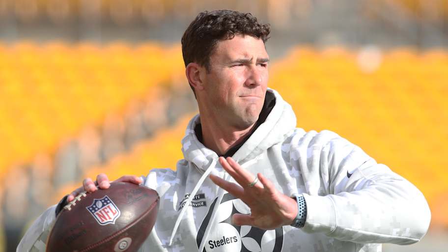 Aaron Rodgers Has Interesting Connection With Steelers Coach