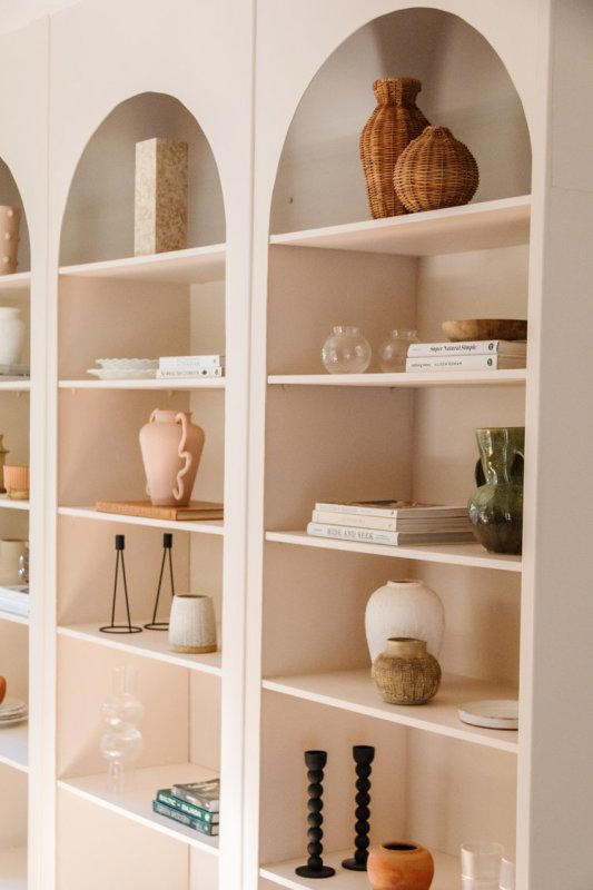 25 Living Room Shelving Ideas That Add Form and Function