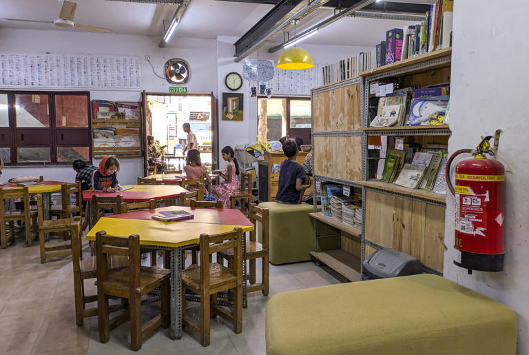 No sharp shushes or ‘‘finger on the lips’, community libraries ...