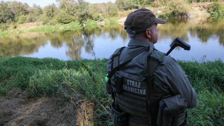 Dwa ciała wyłowione z rzeki przy granicy z Białorusią. Są wyniki sekcji zwłok