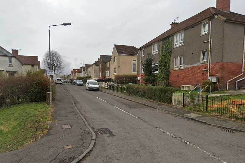 Plush Range Rover 'deliberately set on fire' in Coatbridge street in ...