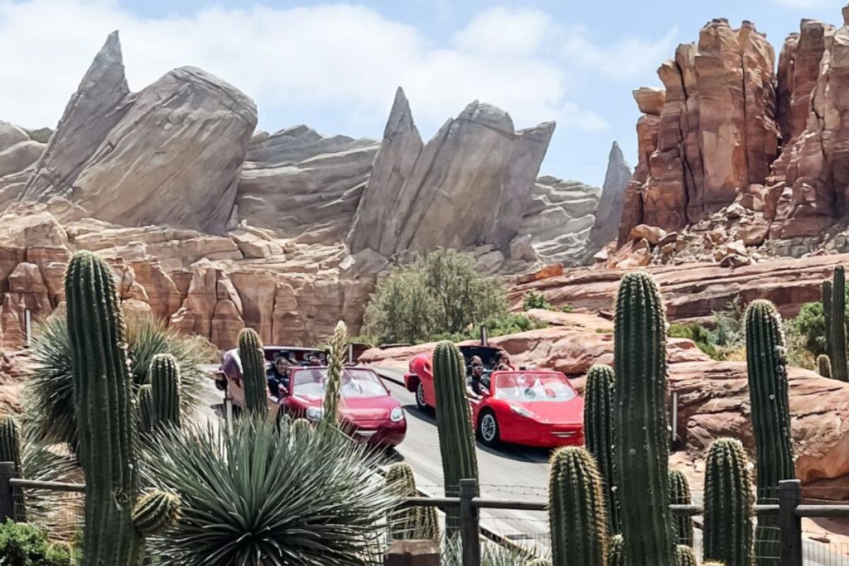 8 Disneyland Car Rides