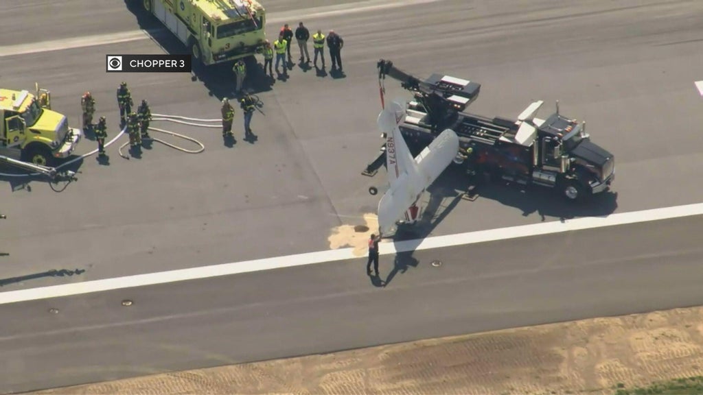 Small plane overturns, blocks runway at Lehigh Valley International Airport