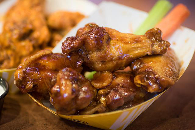 Buffalo Wild Wings Brings Back Its All-You-Can-Eat Wing Deals — But ...