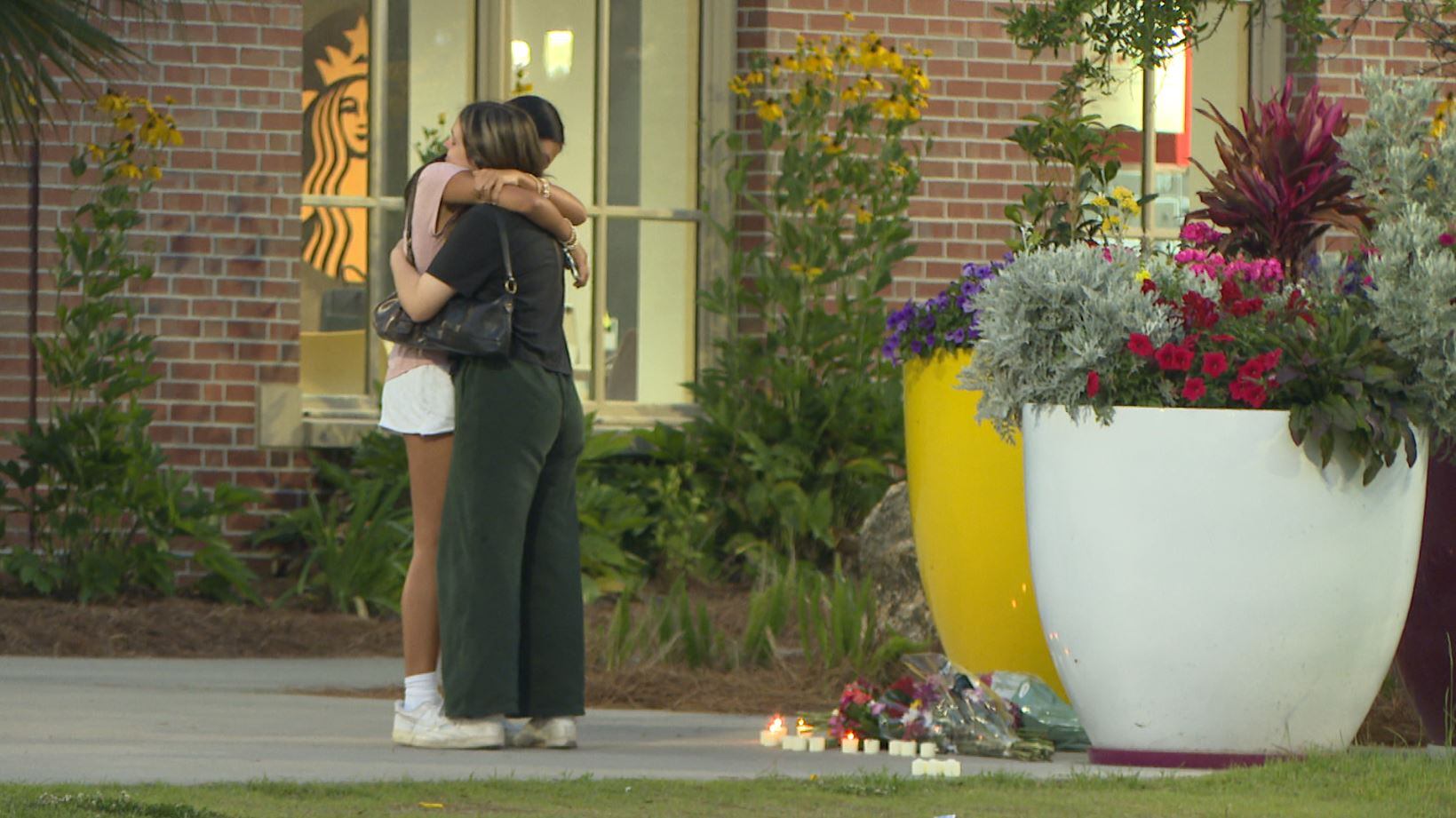 🔴 LIVE | Prayer vigil held at Bethel Missionary Baptist Church to honor ...