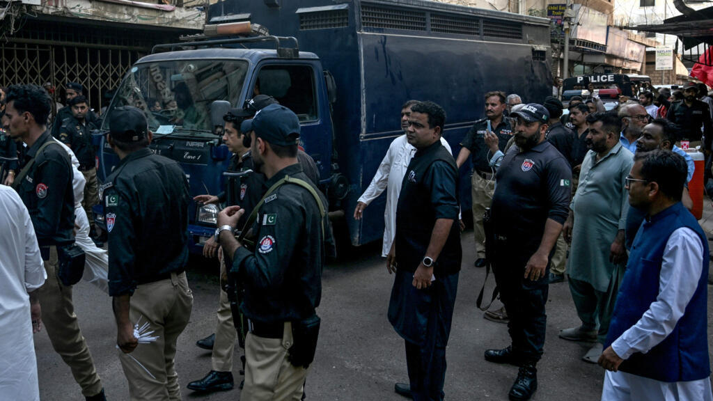 Man from Pakistan's persecuted religious minority lynched by Karachi mob