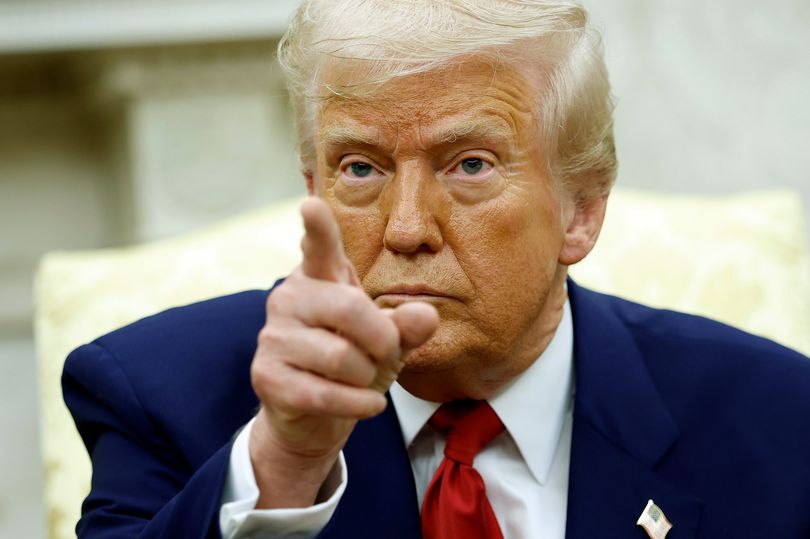 Trump slams 'GRANDSTANDER!!!' Democrat senator who visited wrongly ...