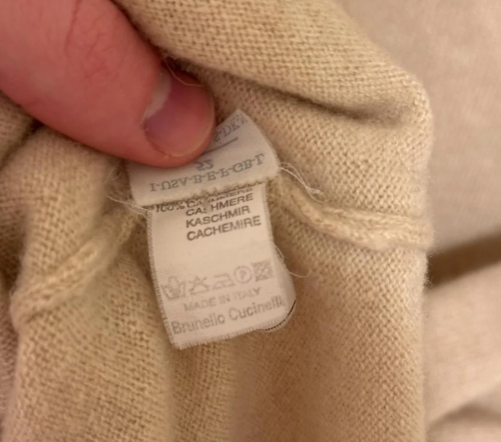 Shopper makes jaw-dropping discovery after buying thrift store sweater ...